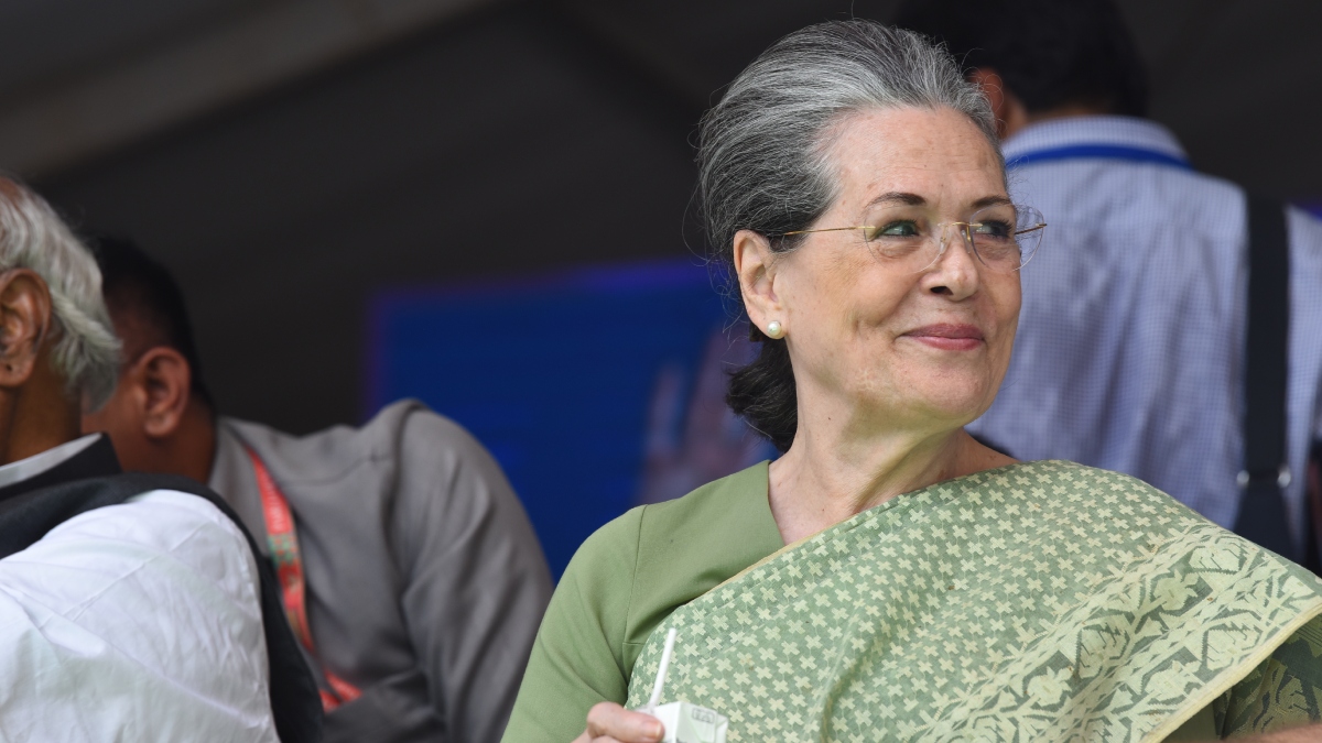 Privilege motion against Sonia Gandhi over ‘poor thing’ remark on President Murmu- The Week